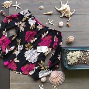 Billabong | Tops | Billabong | Poshmark